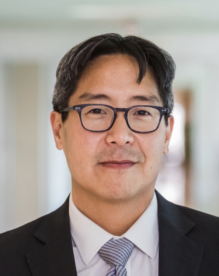 Bio and photo – Mike Hsu